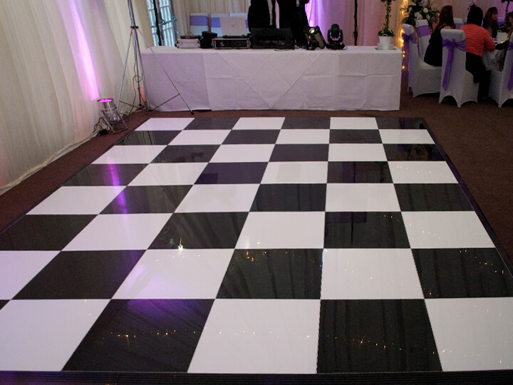 Install Frosted and Infinity Mirror Dance Floor Creatively