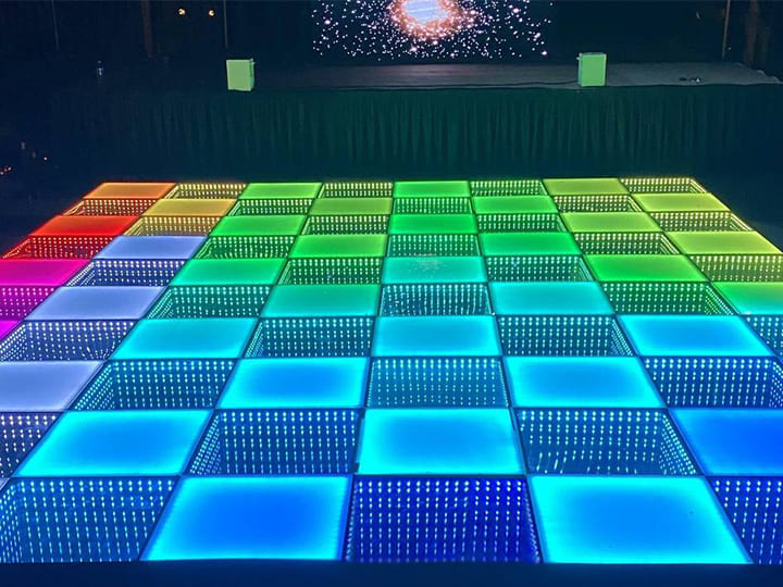 Frosted and Mirror Dance Floor - More Creativity for Events
