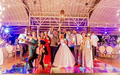 Calculadora de tamaño de pista de baile para bodas: encuentre las ...